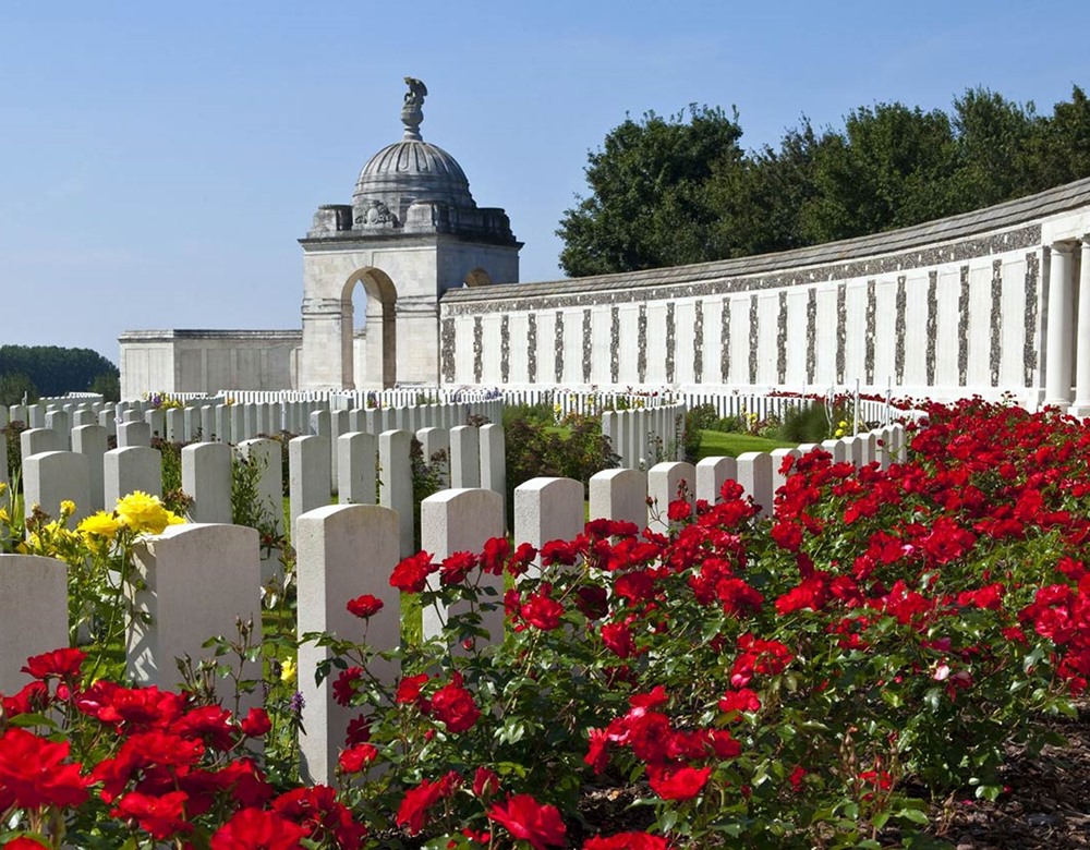 Tyne Cot Cemetery Train Holidays | Great Rail Journeys